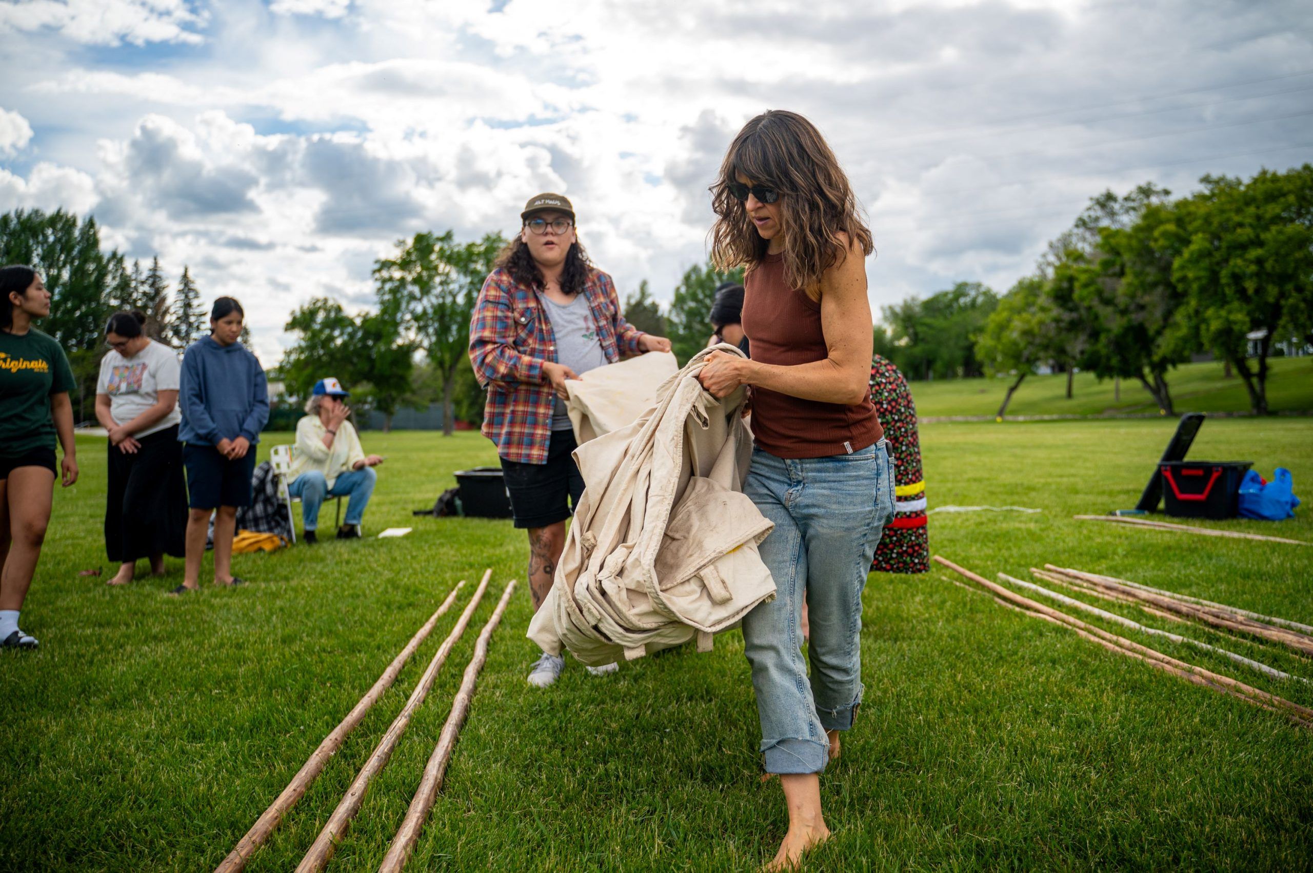 Raising the tipi — and the next generation of tipi teachers | The Star ...