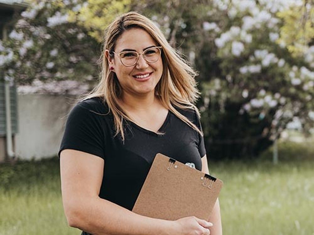 Humboldt Broncos bus tragedy: Schatz jersey journeys home from England ...