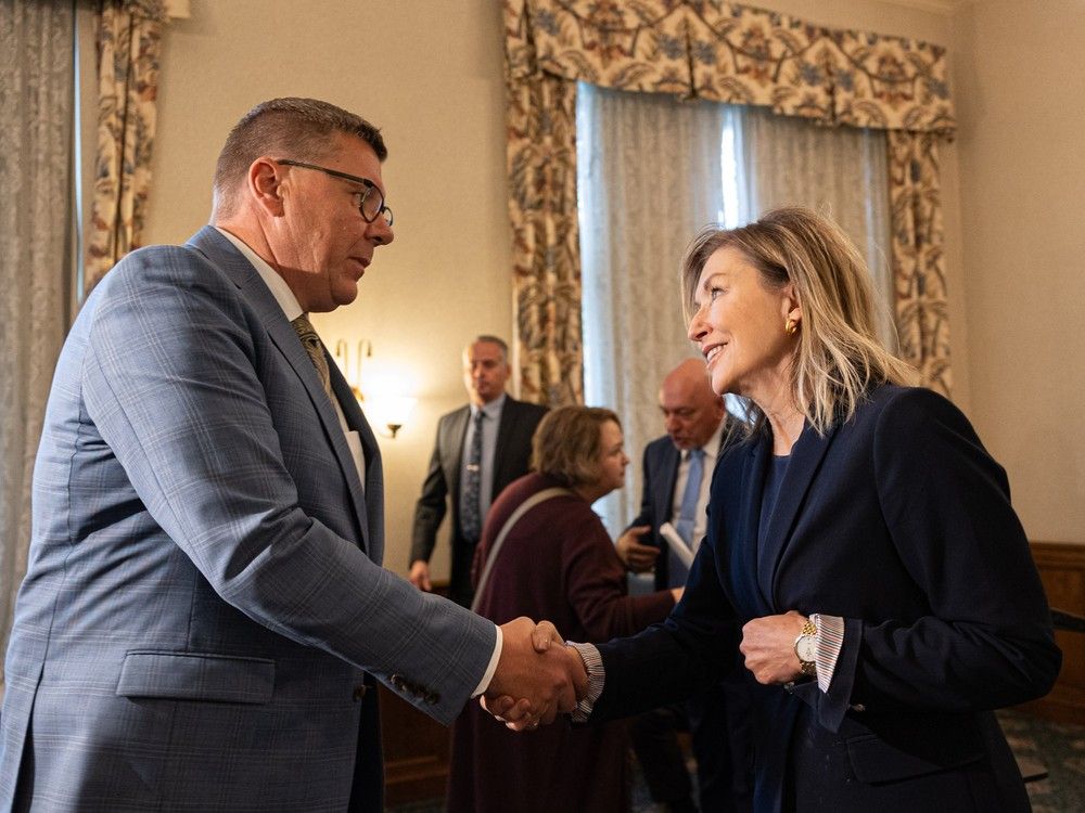 Stacked opens first franchise in Saskatchewan in Stonebridge | The Star ...