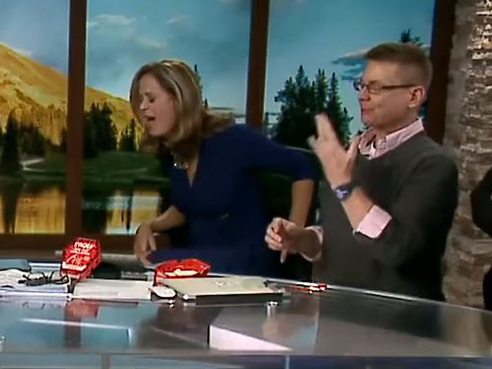 WATCH: News anchor barfs after trying world's hottest chip | Toronto Sun