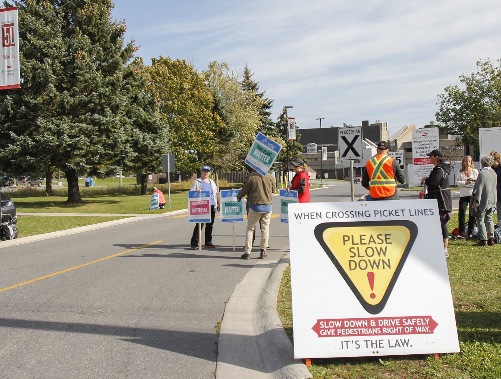 Student leaders ask province to intervene in college faculty strike ...