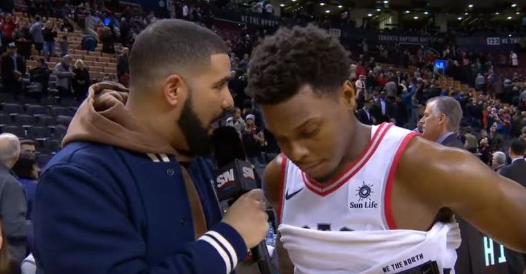 Drake yuks it up as Raptors courtside reporter | Toronto Sun
