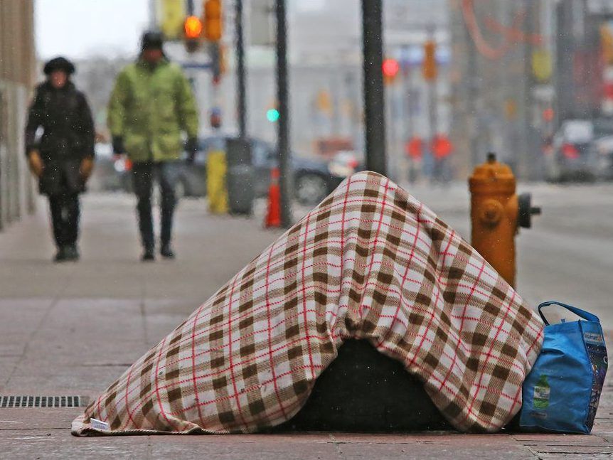 As temperatures drop and shelters fill up, concern mounts for Toronto’s ...