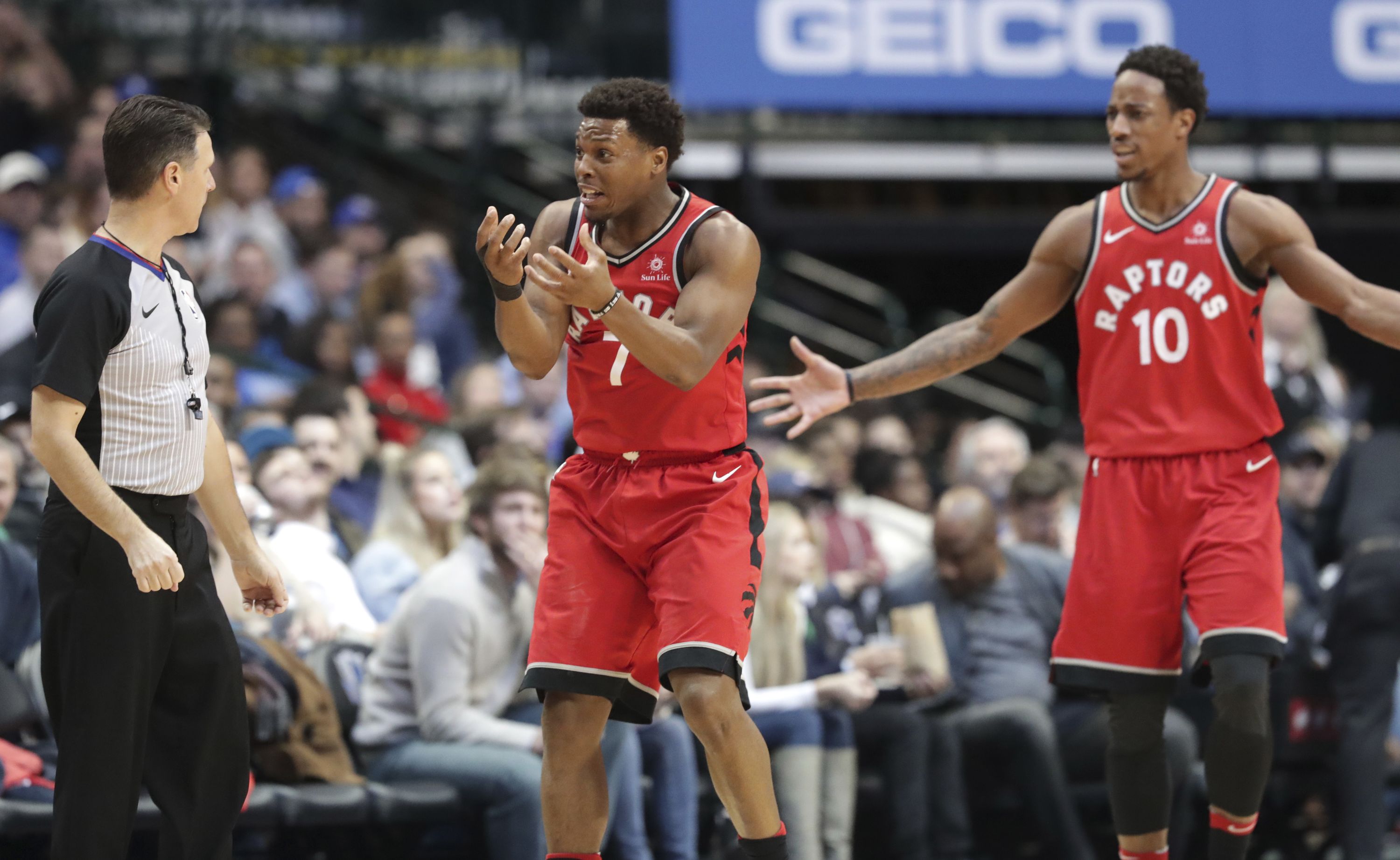 Woz Blog: Raptors lay an egg in Dallas | Toronto Sun