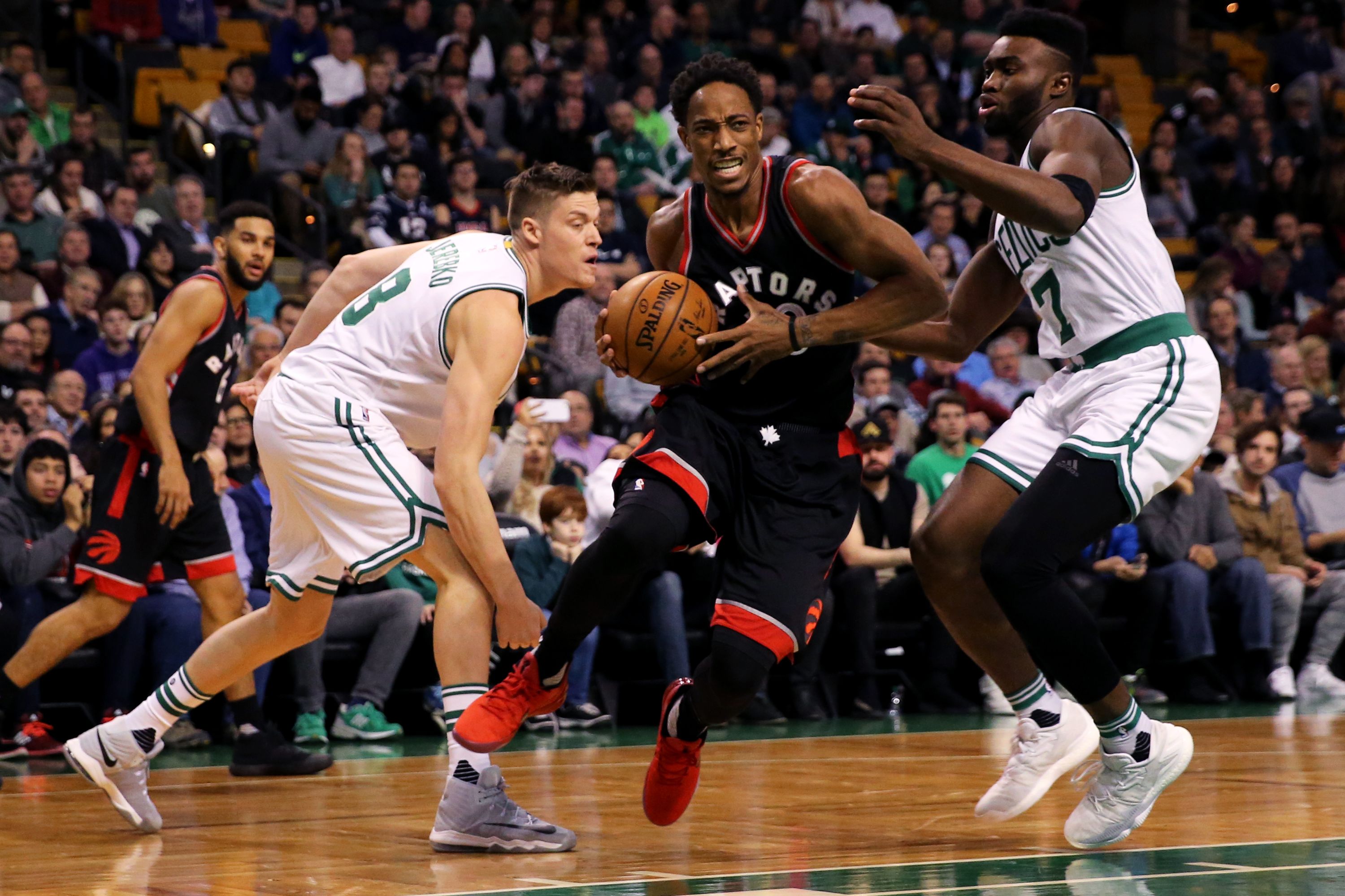 Boston Celtics at Toronto Raptors tipoff | Toronto Sun