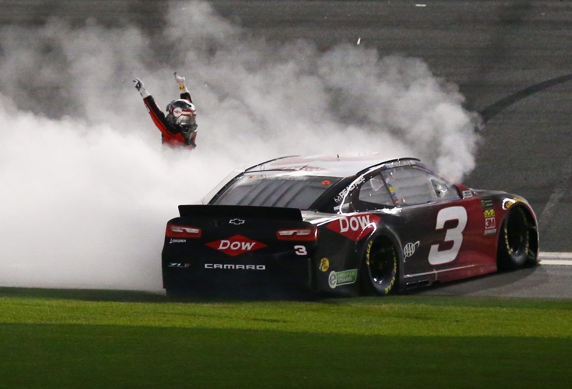 Austin Dillon takes No. 3 back to victory lane at Daytona | Toronto Sun