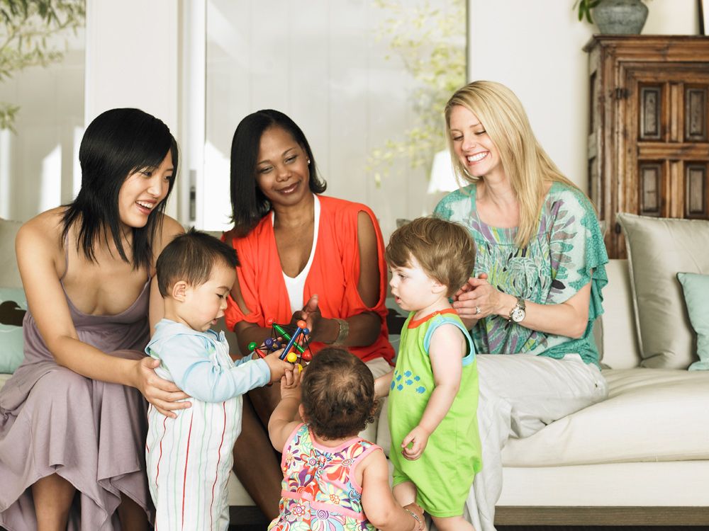 ASK AMY: Mom friends need kindergarten friendship skills | Toronto Sun