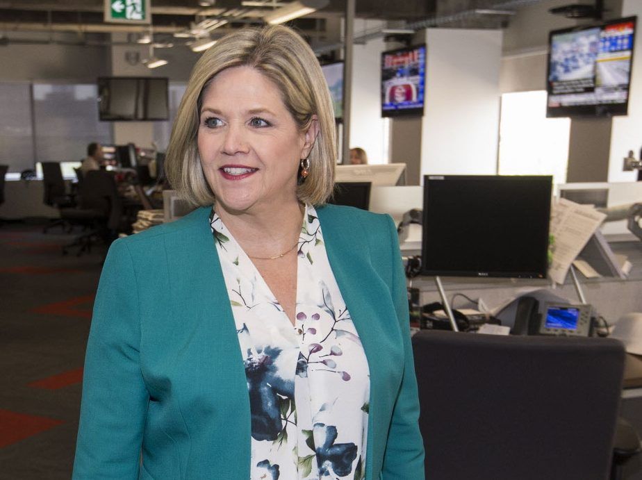 BATTLEGROUND MOMENTUM: Horwath visits the Sun to defend her NDP ...