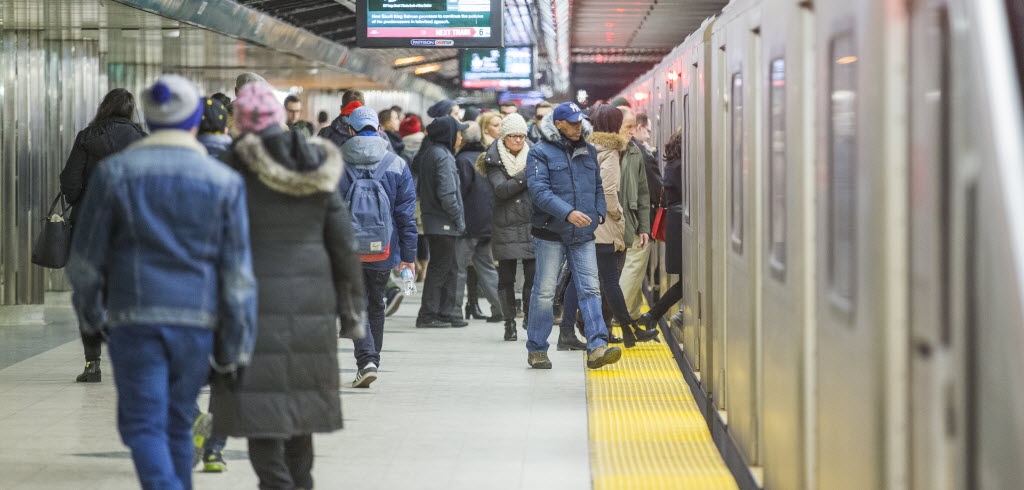 Spotlight on TTC subway platform barriers after senior's death ...
