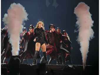 Taylor Swift's Reputation tour a reminder of what stadium shows can be ...