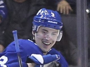 Leafs D-man Holl: 'I have to make it happen' | Toronto Sun