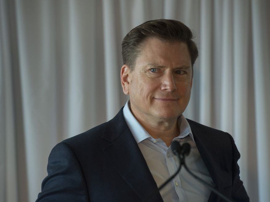 ENTWISTLE: At-risk youth deserve a friendly future | Toronto Sun