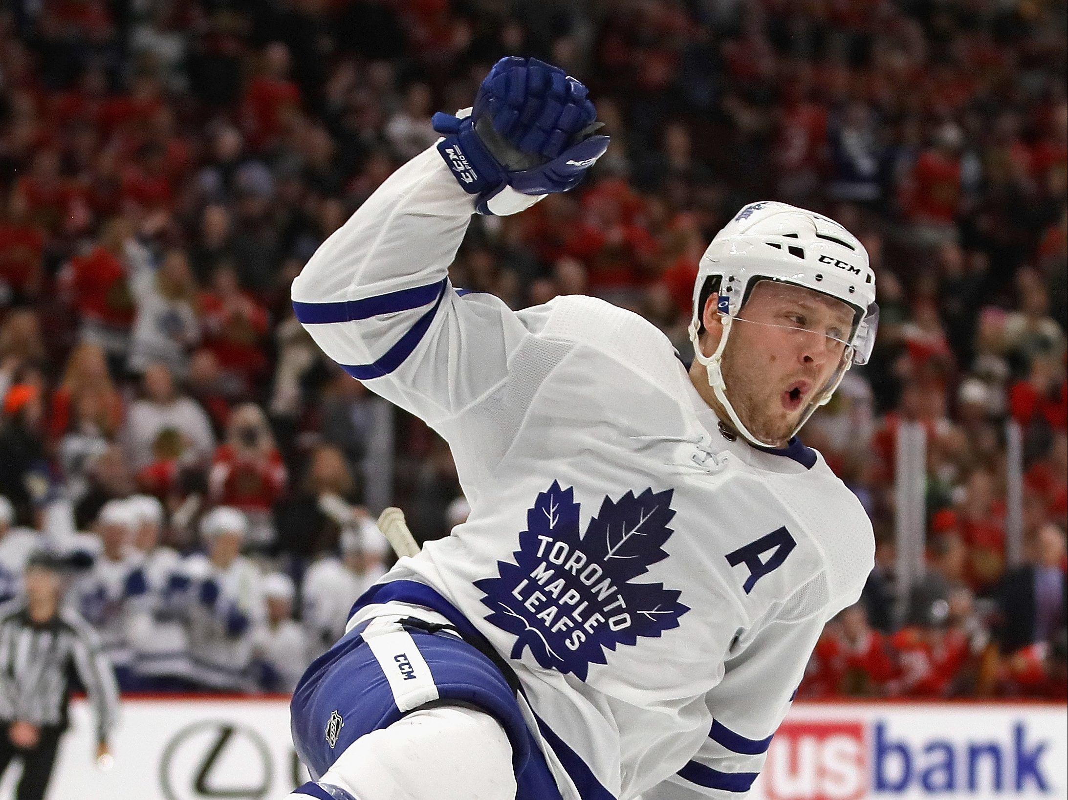 Leafs' Morgan Rielly marvels at Kings' Drew Doughty's ability to eat up ...