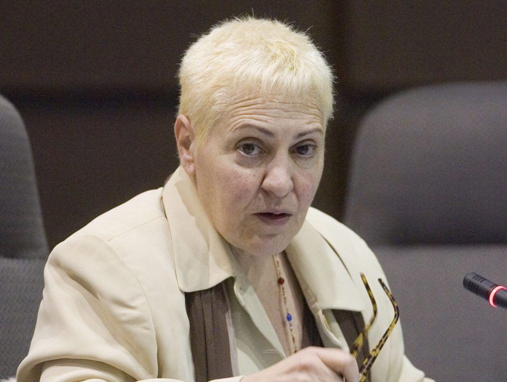 Toronto Catholic school board says 95 part-time jobs cut after funding ...