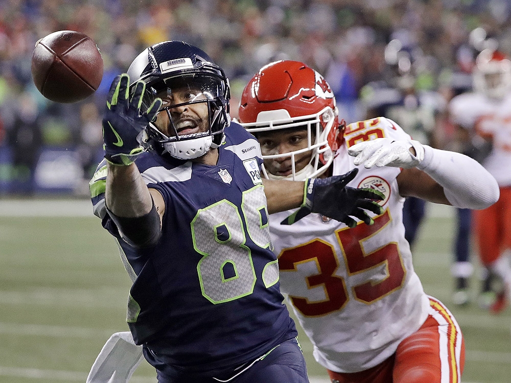 NFL playoff primer: All seeding scenarios heading into final week ... NFL playoff primer: All seeding scenarios heading into final week ...