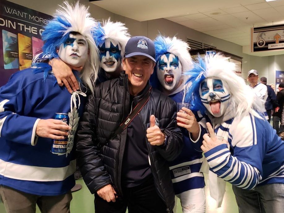ULTIMATE LEAFS FAN: Breaking the Buffalo curse | Toronto Sun