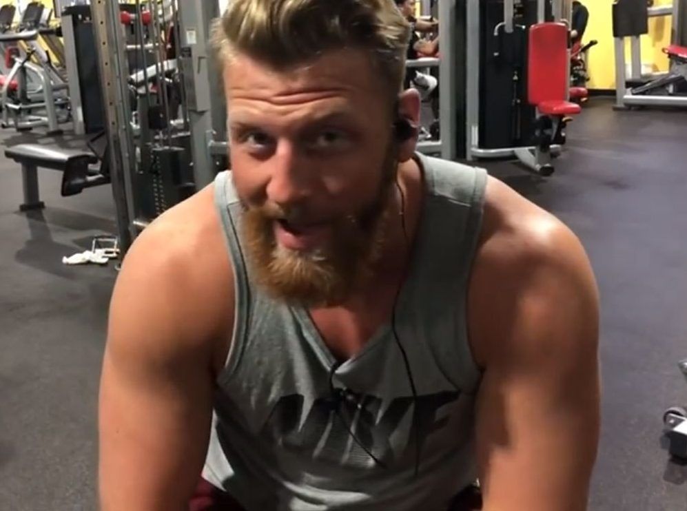 Family tried to get help for 'paranoid' YouTube star who stabbed Tinder ...