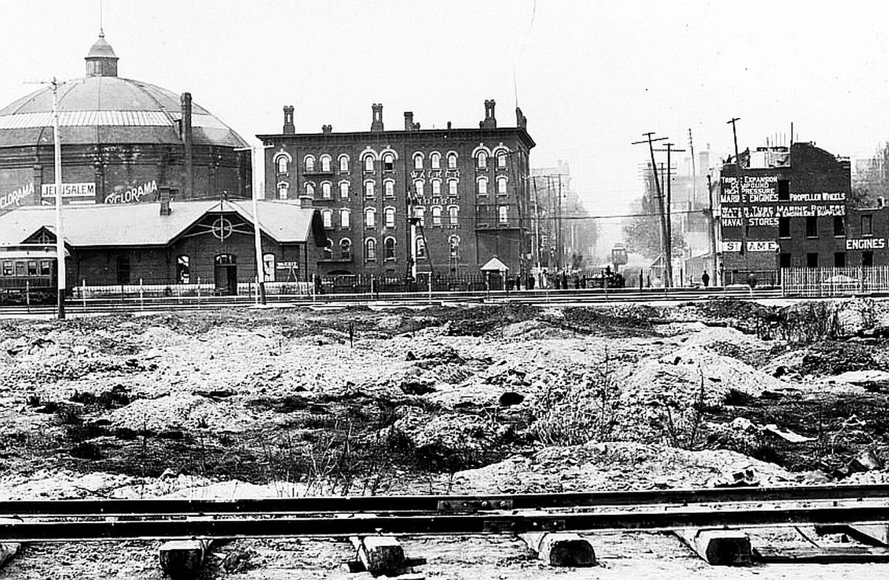 THE WAY WE WERE: Toronto thoroughfare's frustrating past and present ...