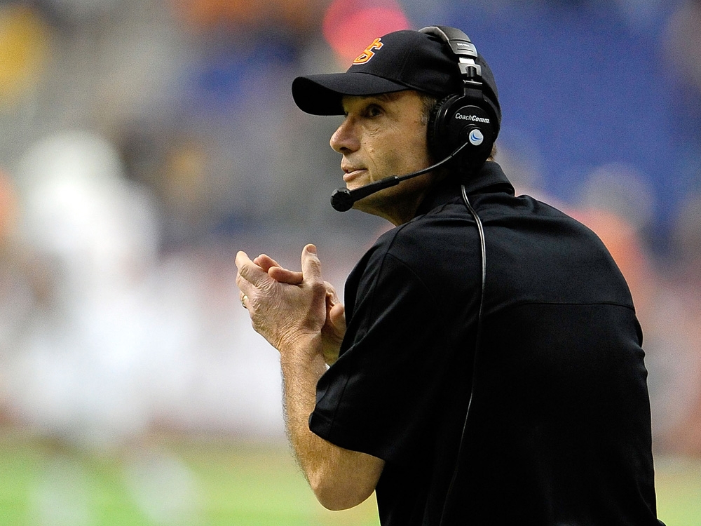 Mike Riley on CFL's San Antonio Texans: 'We lasted a month' | Toronto Sun