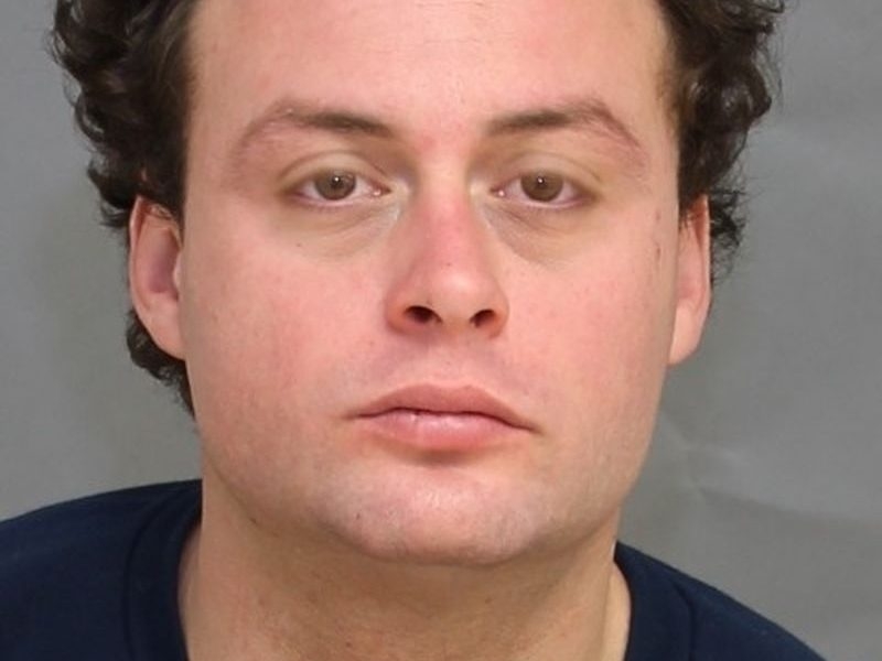 Toronto Cops Hunting Two For Variety Of Serious Offences Toronto Sun 7776