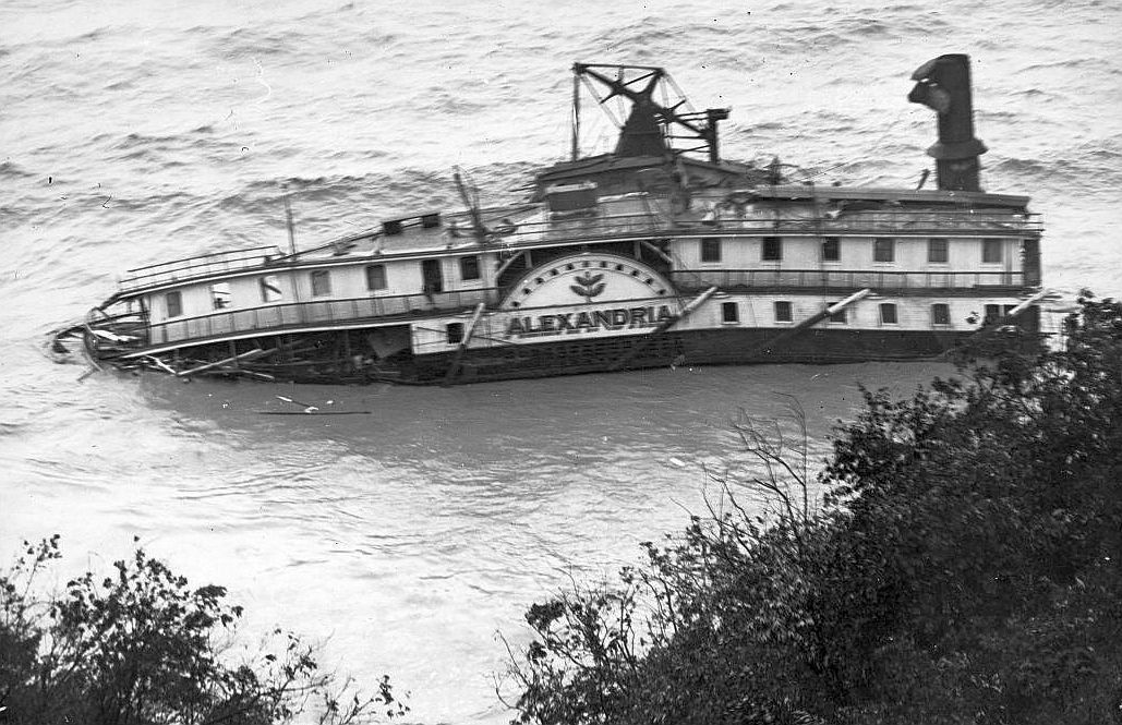 THE WAY WE WERE: Penny postcards now worth much more | Toronto Sun