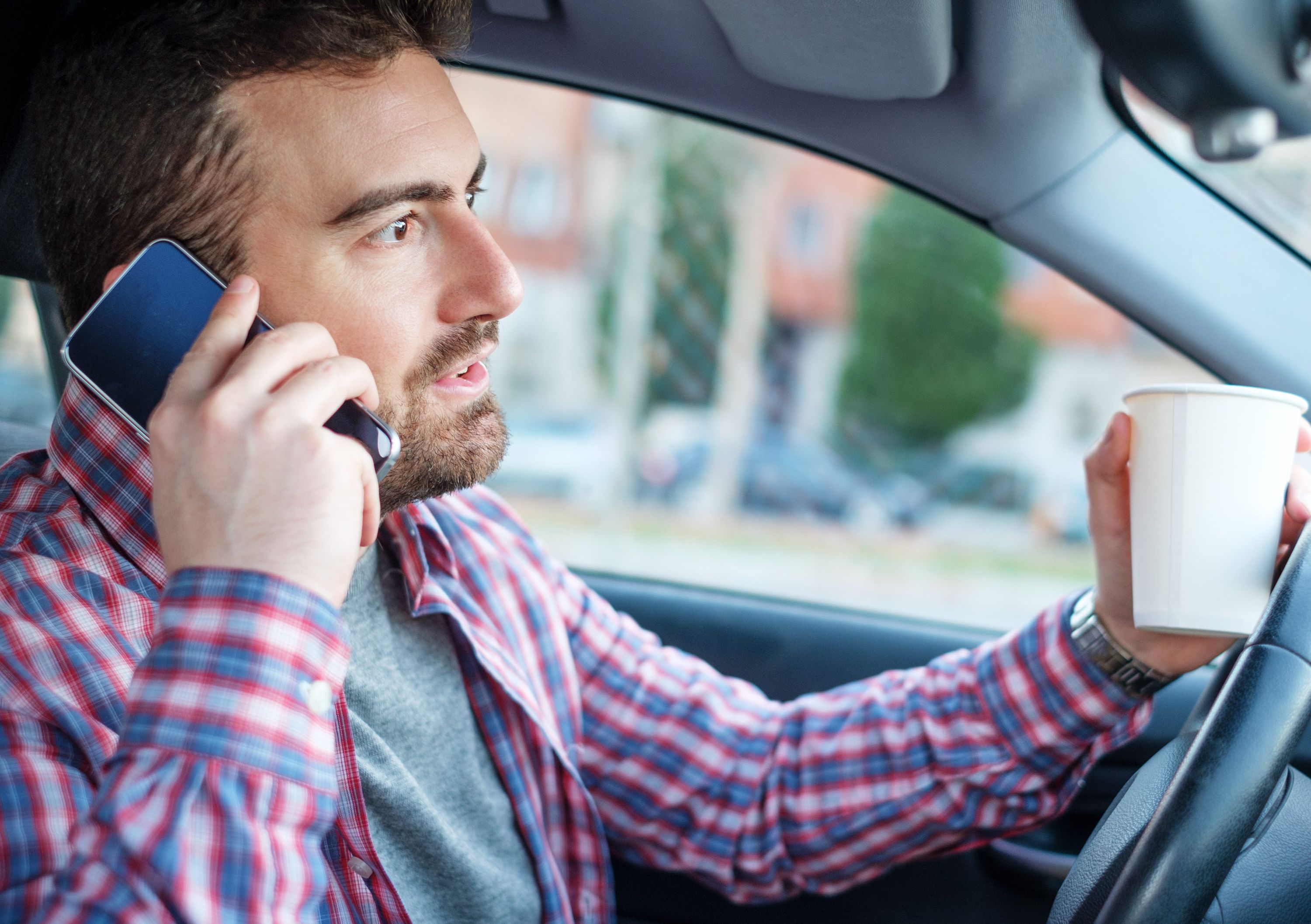 ASK AMY: Husband insists on distractedly driving dangerously | Toronto Sun