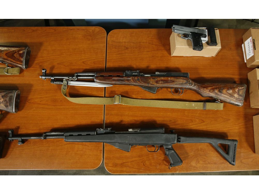 Toronto Police seize weapons and drugs | Toronto Sun