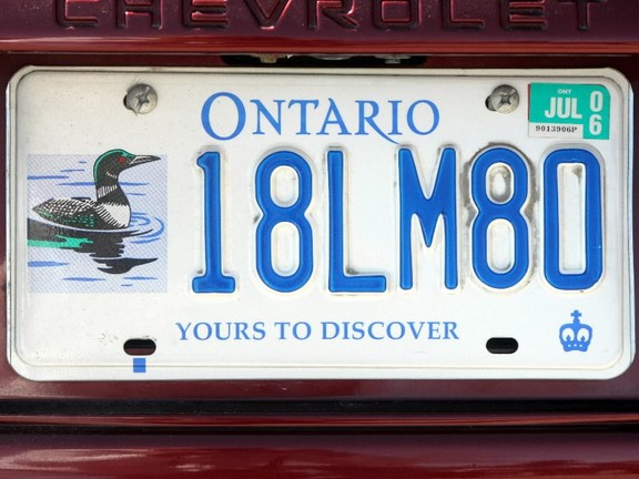 Yours to Discover again as Ontario nixes blue licence plates | Toronto Sun