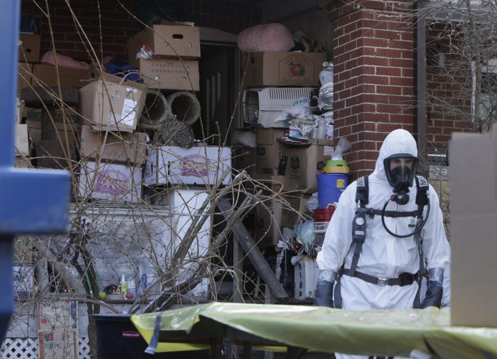 Documentary sheds light on hoarding disorder | Toronto Sun