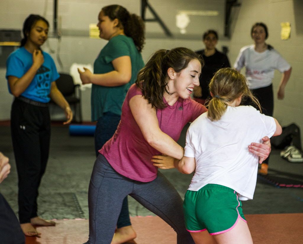 GIRLS WHO FIGHT: Empowering females through self-defence and MMA ...