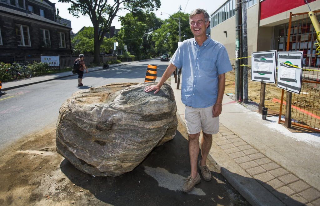 Big boulder dug up by construction crew more than a billion years old ...