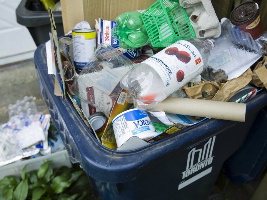 Ontario's got the blue box blues | Toronto Sun