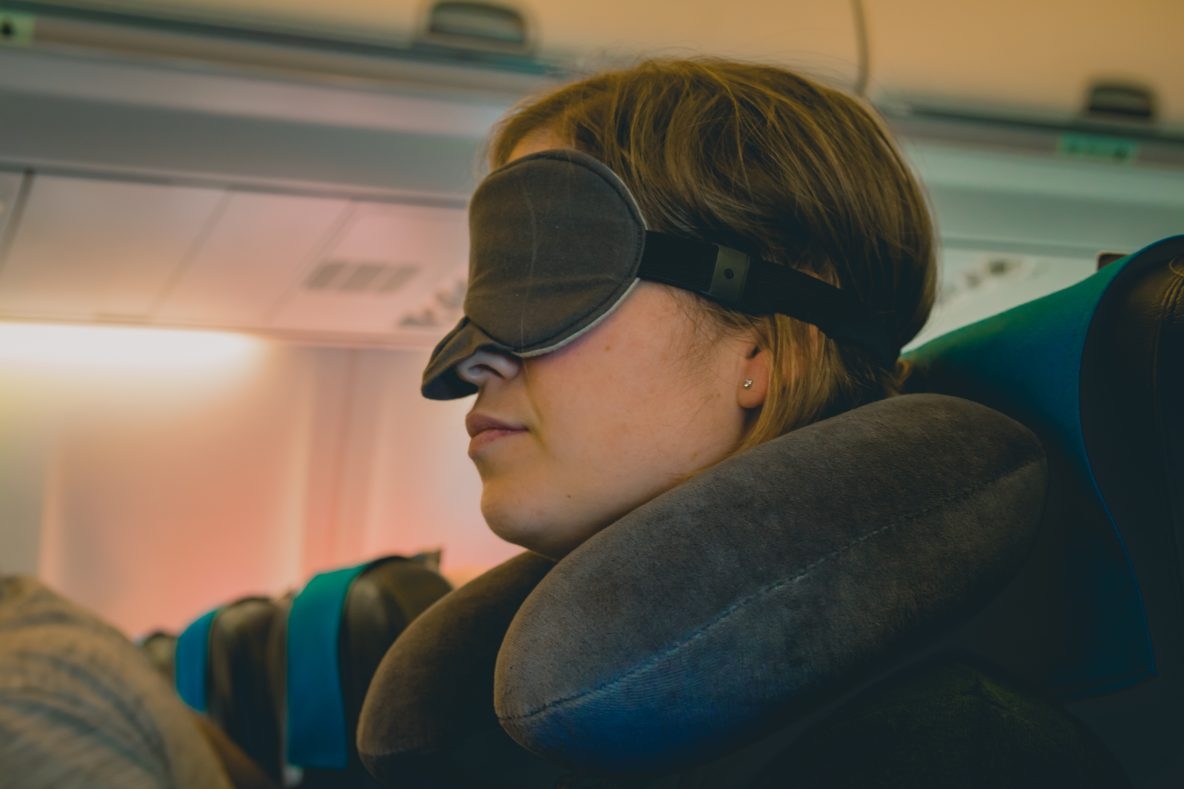 8 things to pack for best plane sleep | Toronto Sun