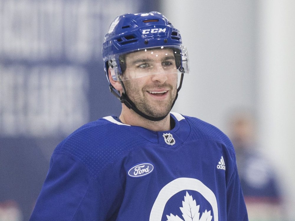 Steady Tavares won't be a distraction at Leafs camp | Toronto Sun