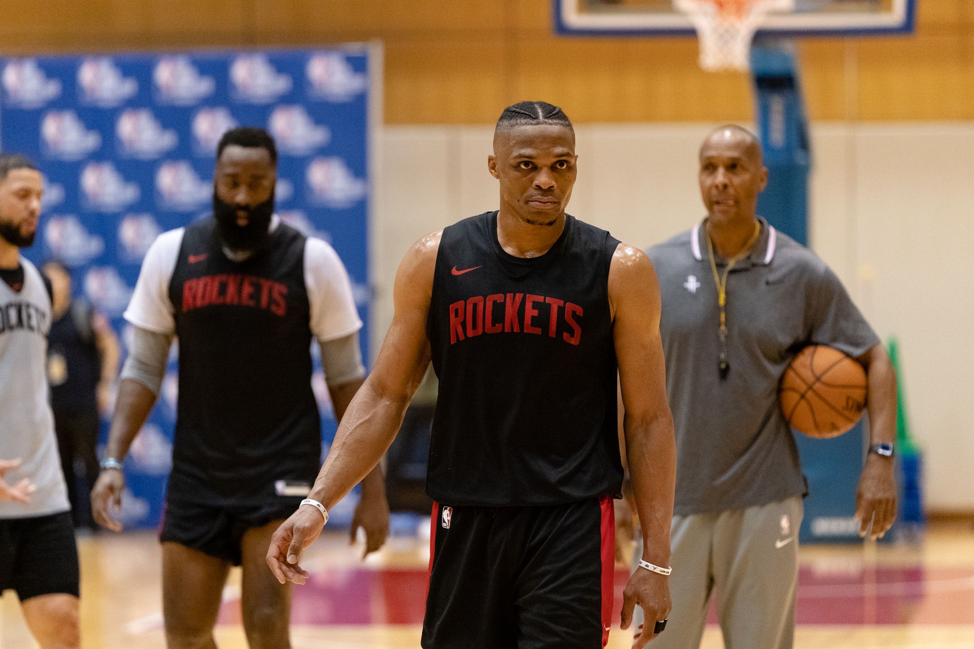 Westbrook, Harden excited about partnership for Rockets after early ...