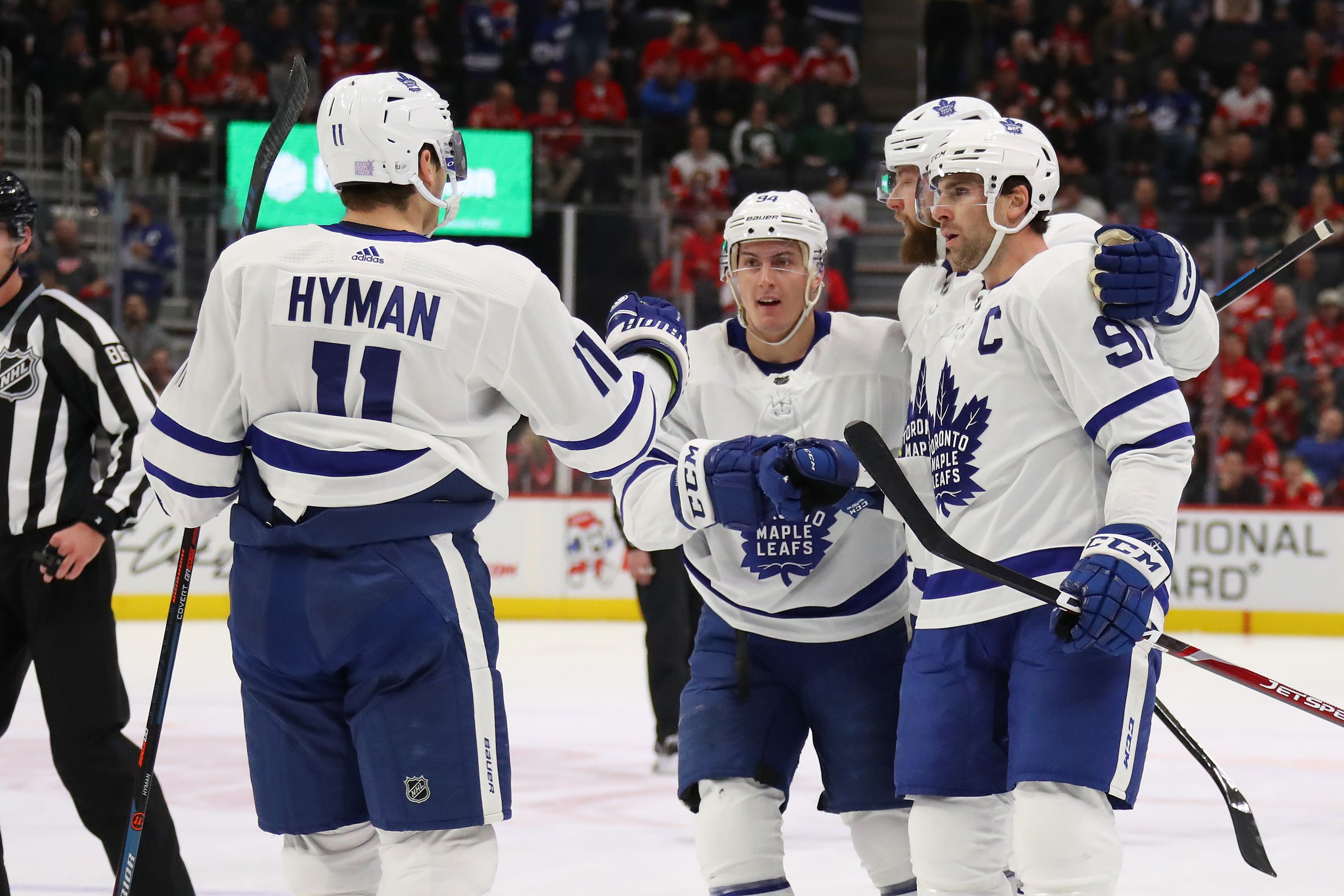 Maple Leafs win a 54-shot laugher in Detroit | Toronto Sun