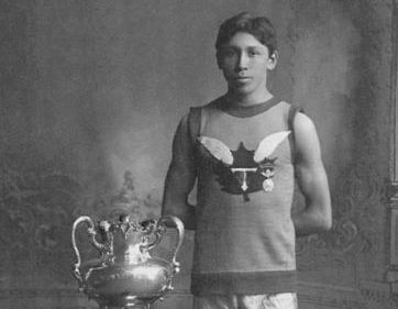 City looking to name park after First Nations runner | Toronto Sun