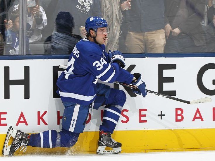 Matthews' pair of goals power Maple Leafs past Sabres | Toronto Sun