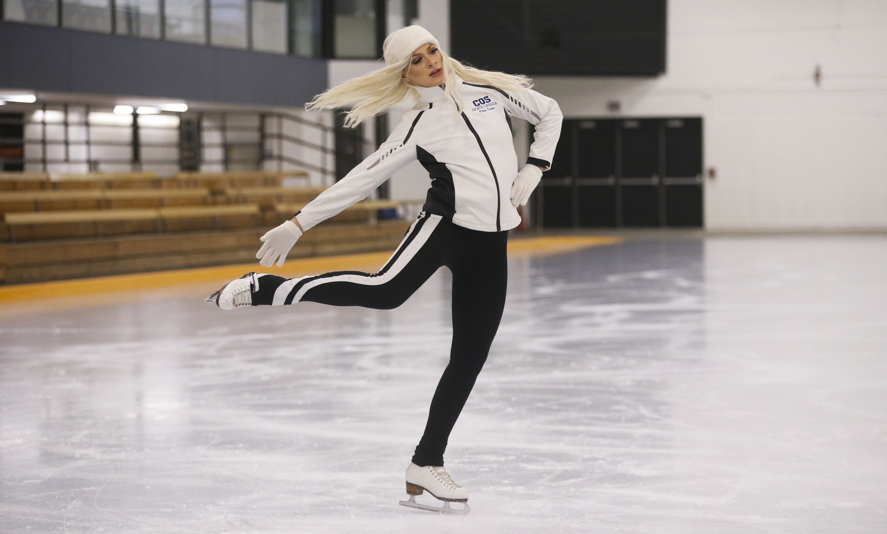 BEAUTY AND HER BRAIN: Former figure skater and SUNshine Girl talks ...