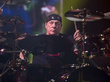 'GUT PUNCHED': Death of Rush drummer Neil Peart resonates worldwide ...