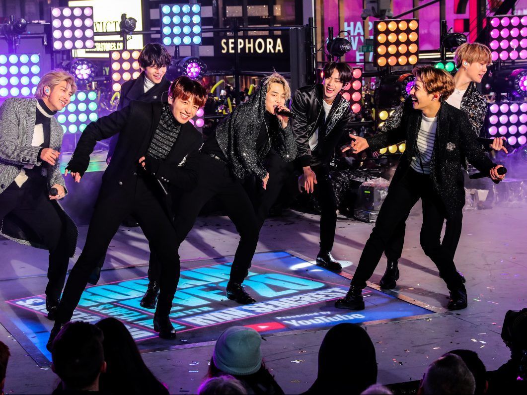 K-pop supergroup BTS bound for Toronto | Toronto Sun