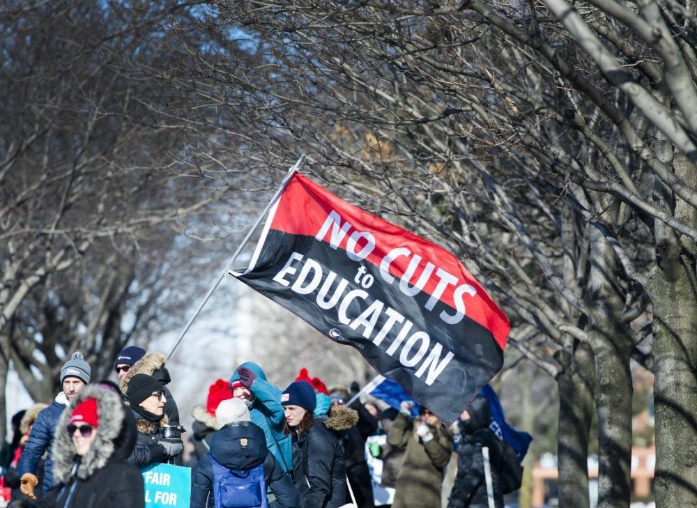 High school teachers hold rotating strike today | Toronto Sun