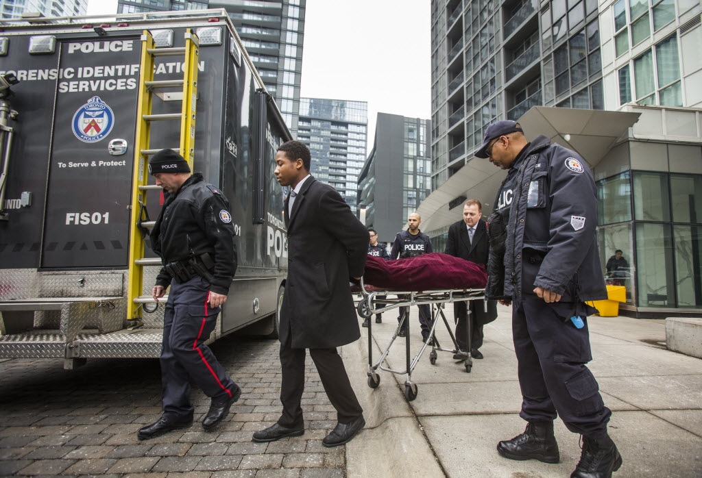 RHYMIN’ AND SHOOTIN’: Life imitates art for Toronto rappers | Toronto Sun