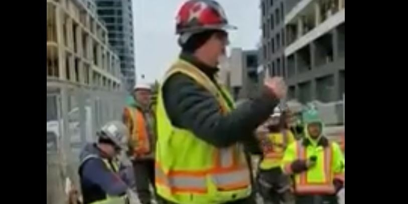 Video highlights frustration of Toronto construction workers | Toronto Sun