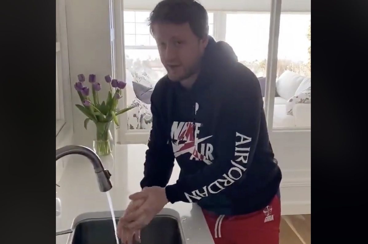 'HAVE TO DO OUR PART': Maple Leafs lend weight to COVID-19 awareness ...