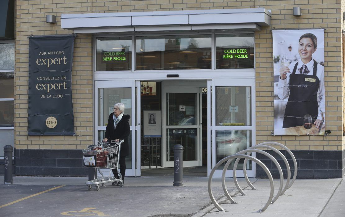 LCBO reducing store hours over coronavirus concerns | Toronto Sun