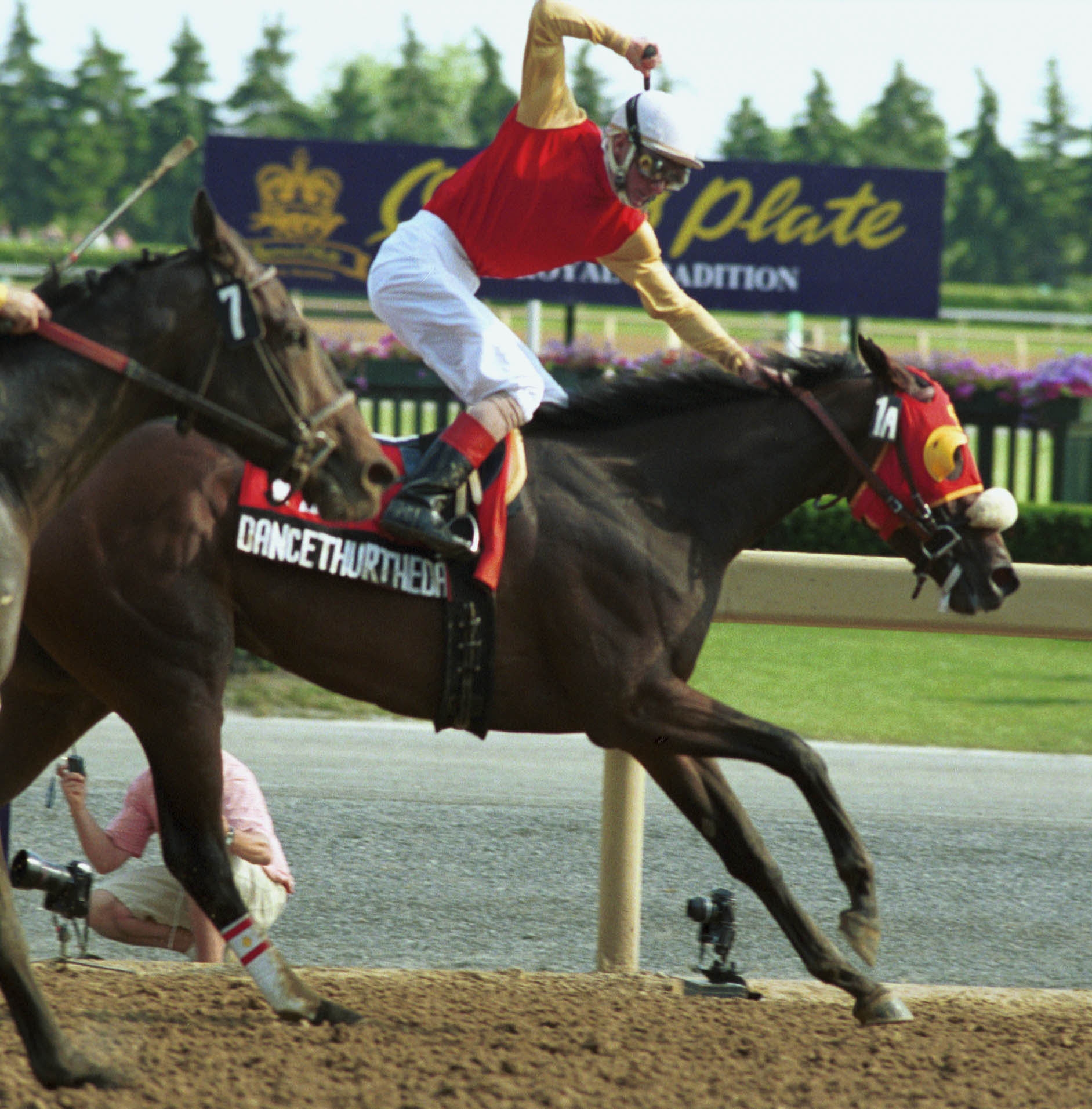 Strong field elected to the Canadian Horse Racing Hall of Fame ...