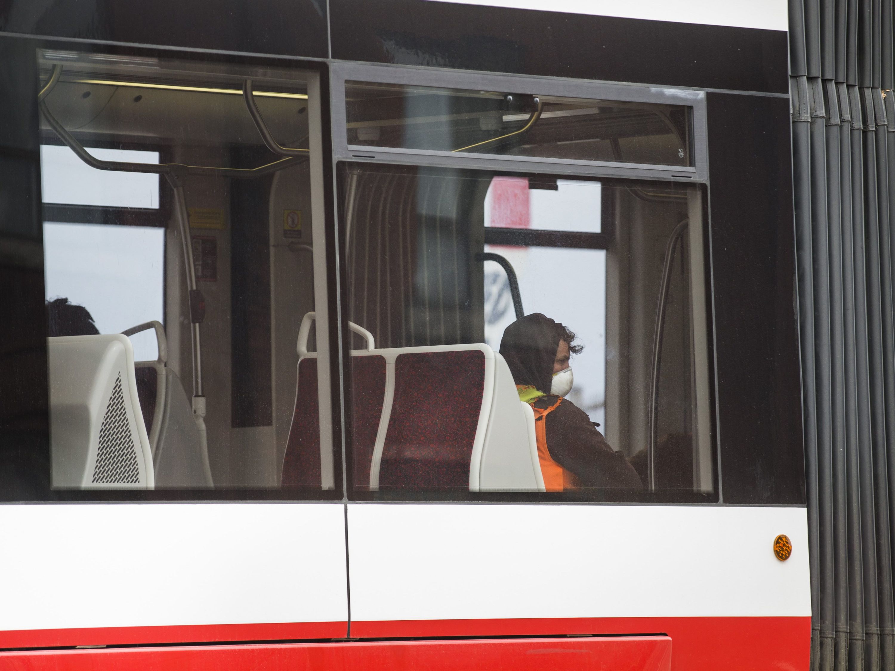 TTC makes masks 'mandatory' for passengers | Toronto Sun