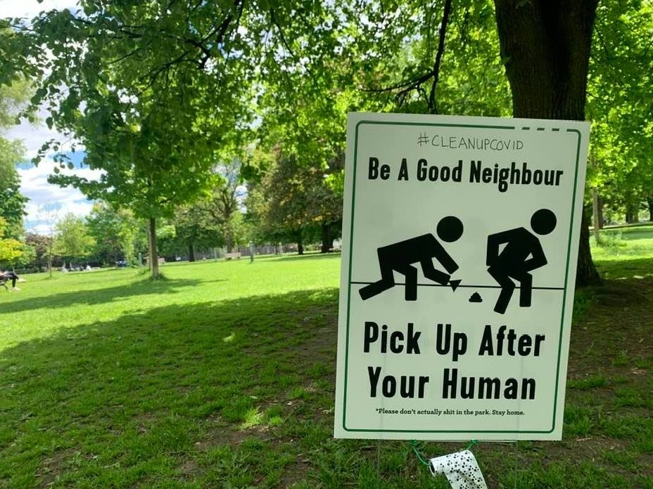 Human poop-and-scoop signs surface at Trinity Bellwoods | Toronto Sun