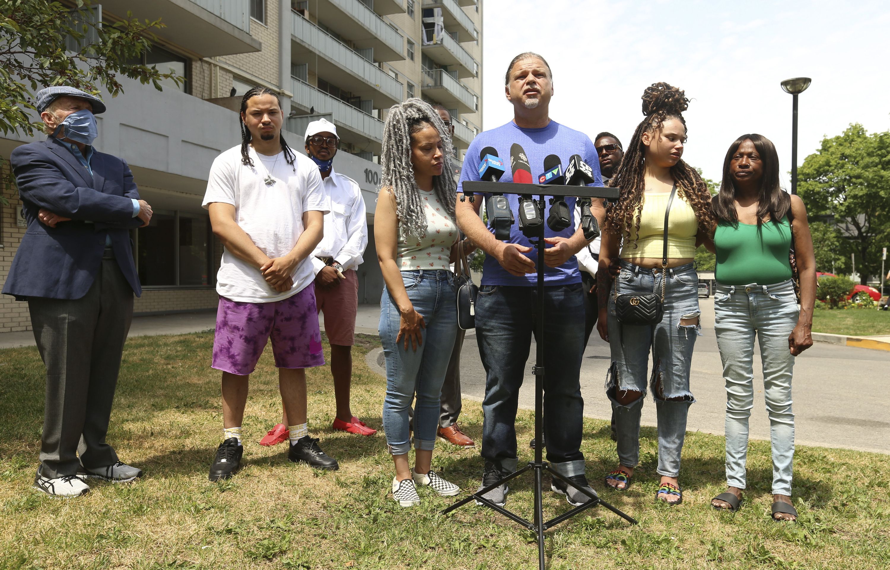 Family of Regis Korchinski-Paquet completes interviews with SIU ...